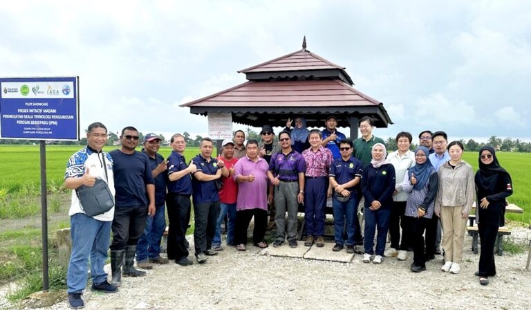 Tripartite collaboration highlights sustainable biological control to ...